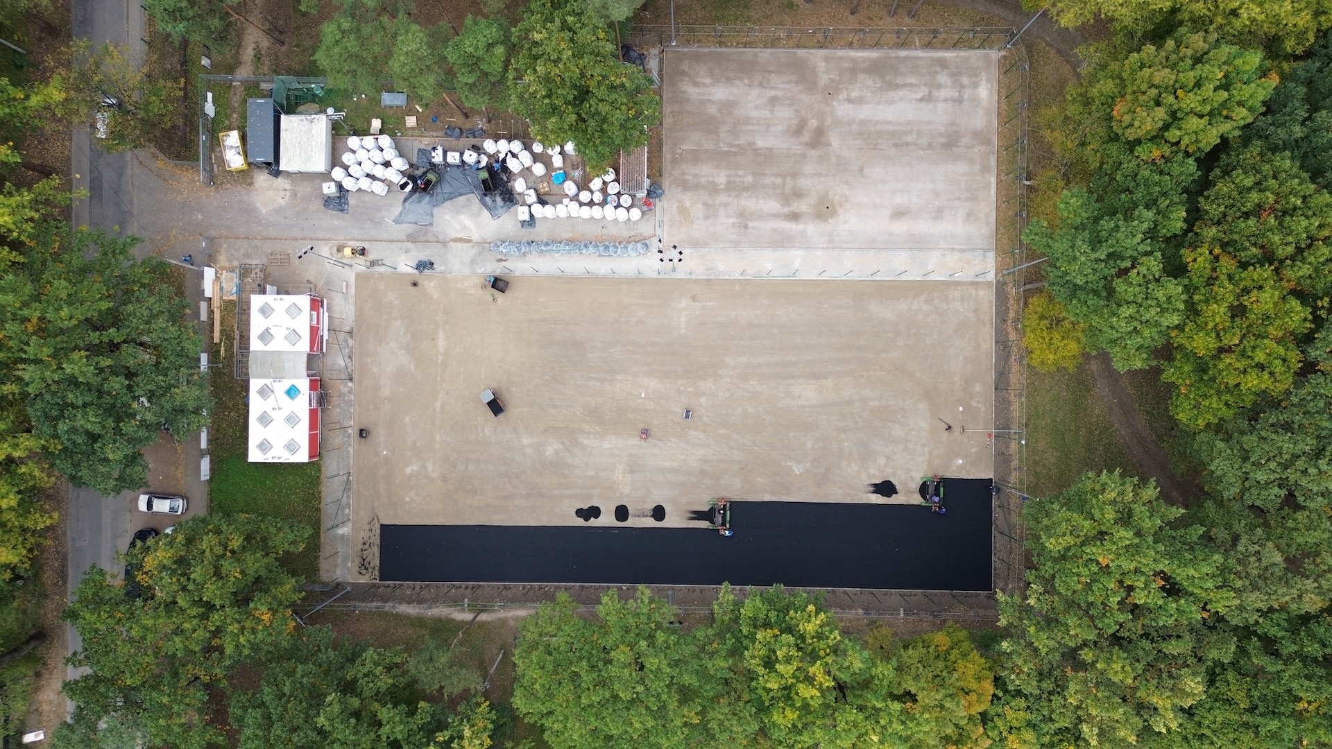 Orlik w Markach przy ul. Stawowej - Mareckie Inwestycje Miejskie